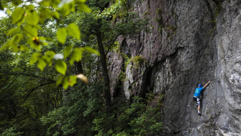 Rumney Rock Climbing With a Guide | 57hours