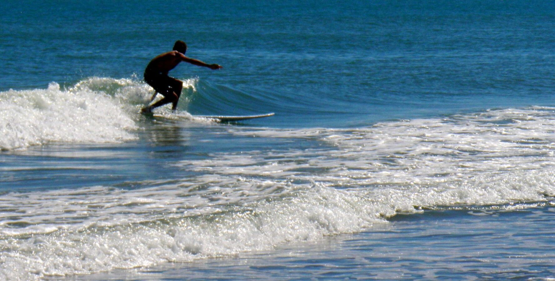 Best Surfing Locations in the USA | USA surfing | 57hours