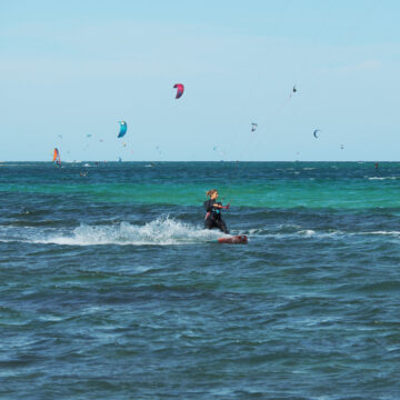 The Ultimate Guide to the 10 Best Kiteboarding Spots Worldwide