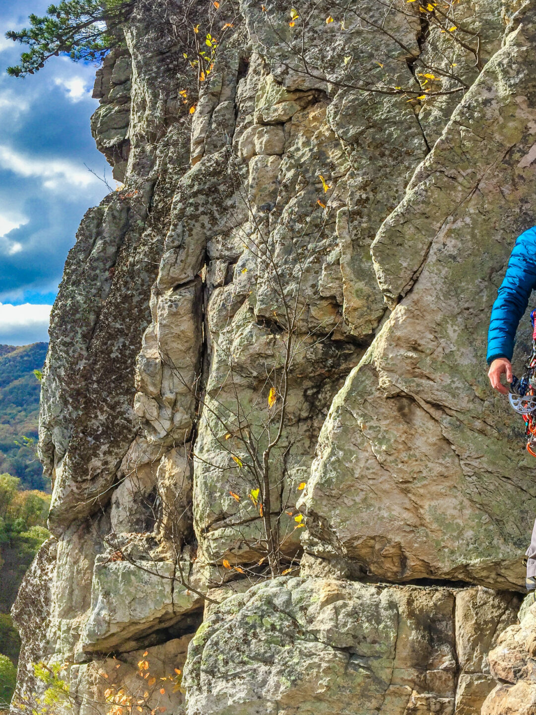 Climbing Seneca Rocks, West Virginia, With a Guide | 57hours