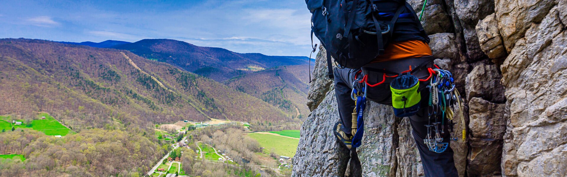 Climbing at Seneca Rocks: Prime Multi-Pitch on the East Coast