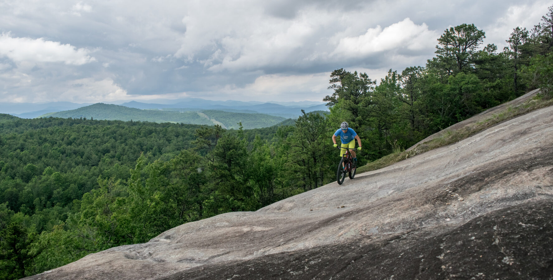 The 4 Best Trails for Mountain Biking in North Carolina