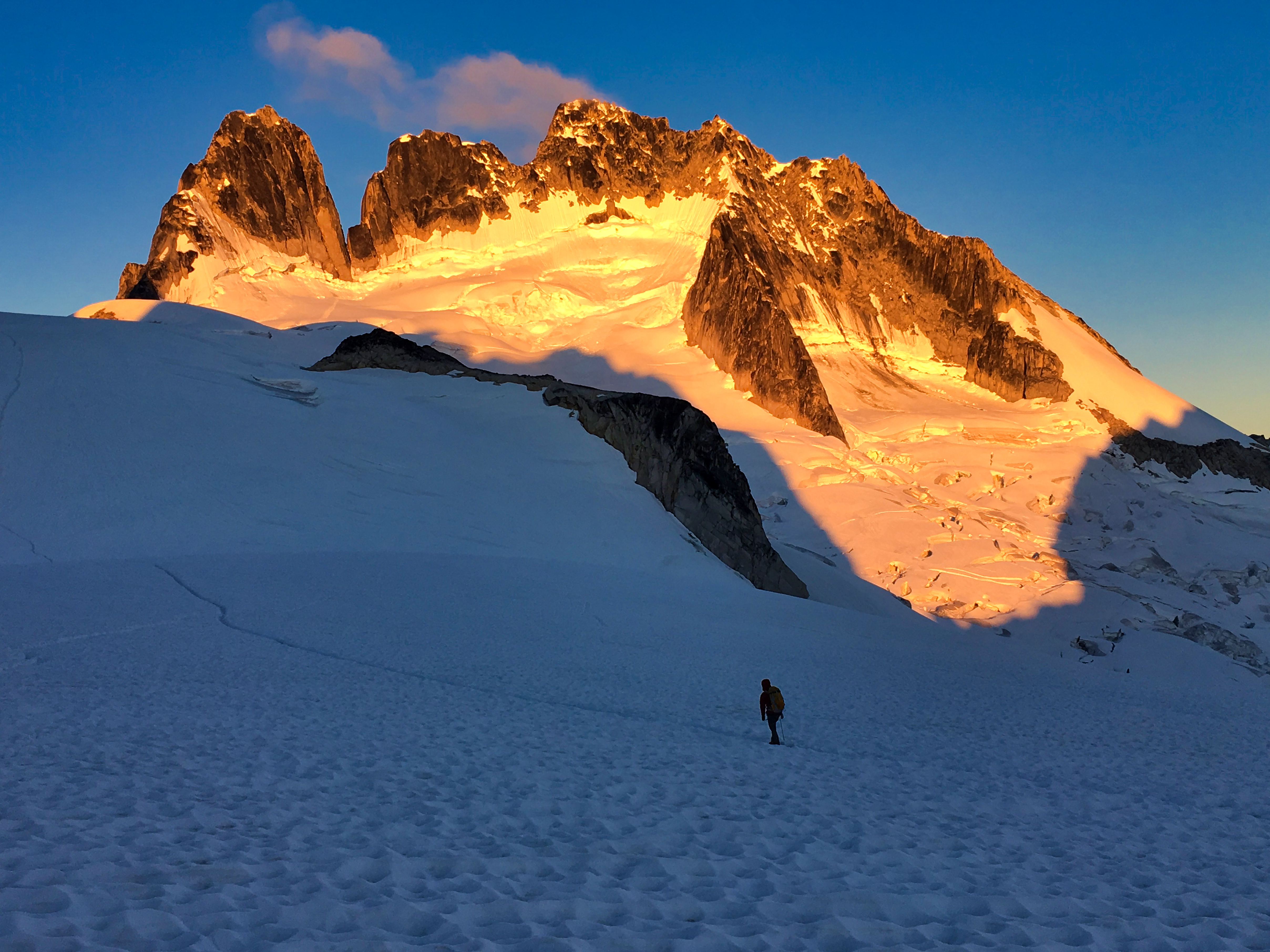 Bugaboos Rock Climbing Delivers an Alpine, Crack Climbing Paradise
