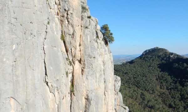 ¡Escalada suprema! The Top 10 Rock Climbing Areas in Spain