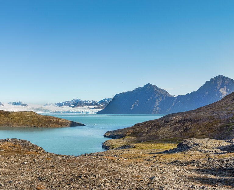 Sail and Explore Svalbard With a Guide | 57hours