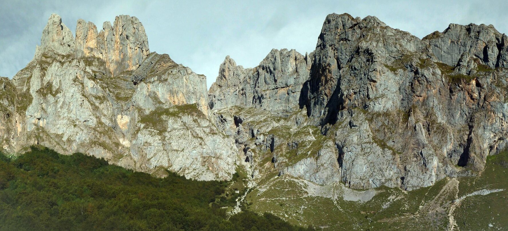 ¡Escalada suprema! The Top 10 Rock Climbing Areas in Spain