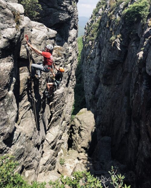 Rock Climbing Pilot Mountain, NC - Guided Tours | 57hours