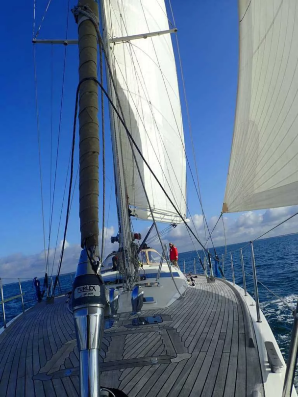 Discover Guided Sailing Tours & Adventures | 57hours