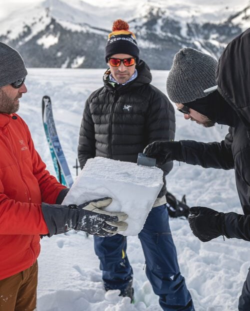 Avalanche Education Courses | 57hours