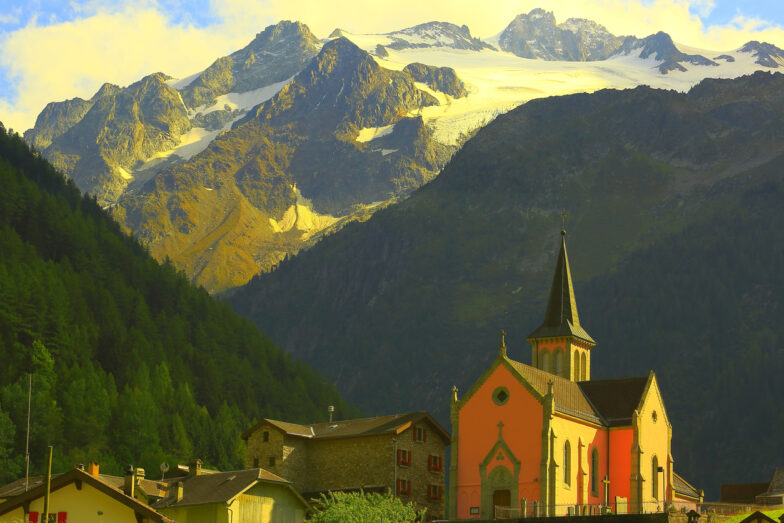 Classic Tour du Mont Blanc Guided Trek | 57hours