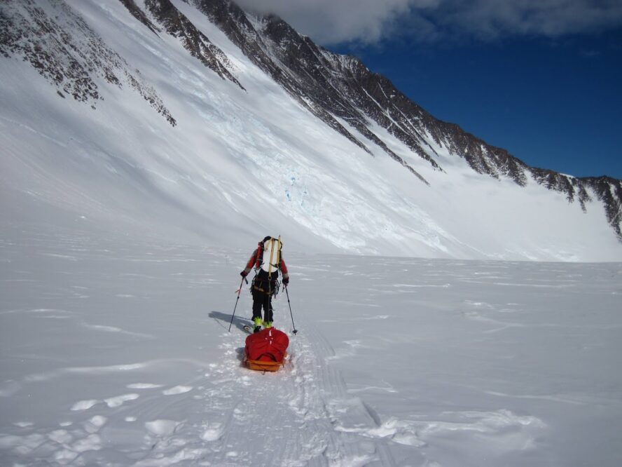 Mt Vinson Guided Mountaineering Expedition | 57hours