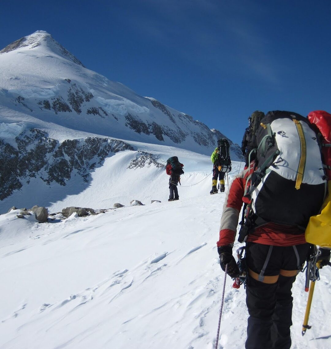 Mt Vinson Guided Mountaineering Expedition | 57hours