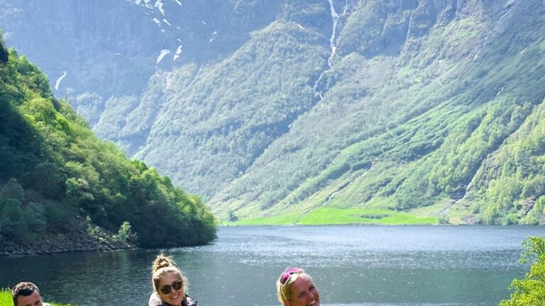 Guided Sea Kayaking Tour from Flam Beach, Norway | 57hours