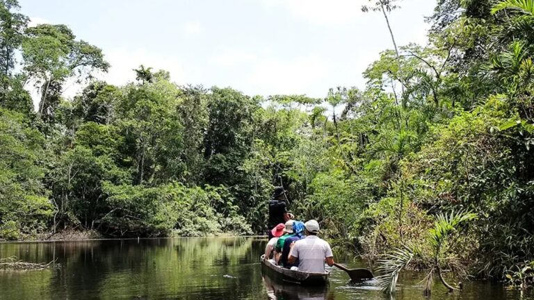 Guided Galapagos & Amazon Adventure Tour | 57hours