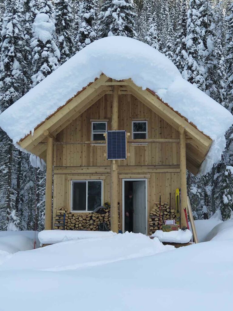 Guided Icefall Traverse, Backcountry Skiing in BC | 57hours