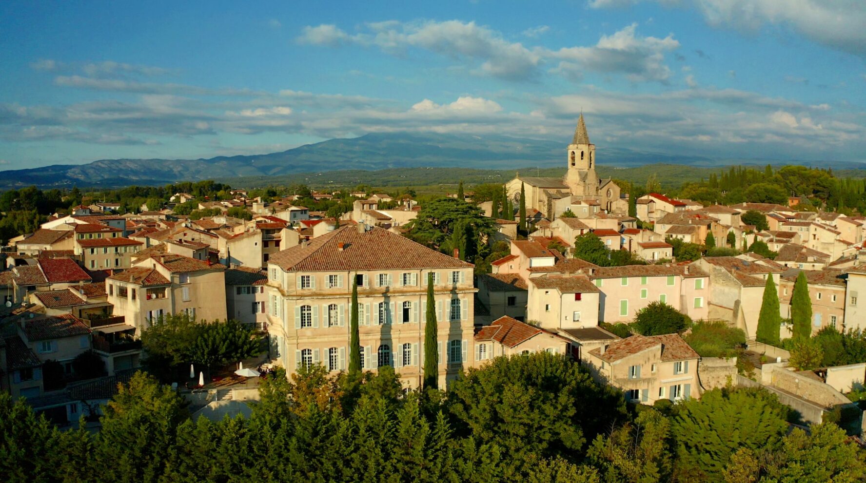 Guided Provence Bike Tour in France | 57hours
