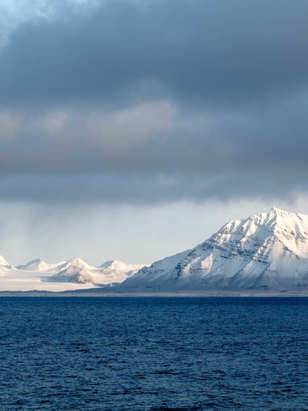 Sail and Explore Svalbard With a Guide | 57hours