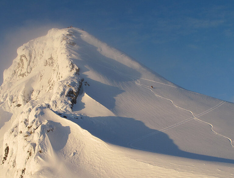 Guided Icefall Traverse, Backcountry Skiing in BC | 57hours