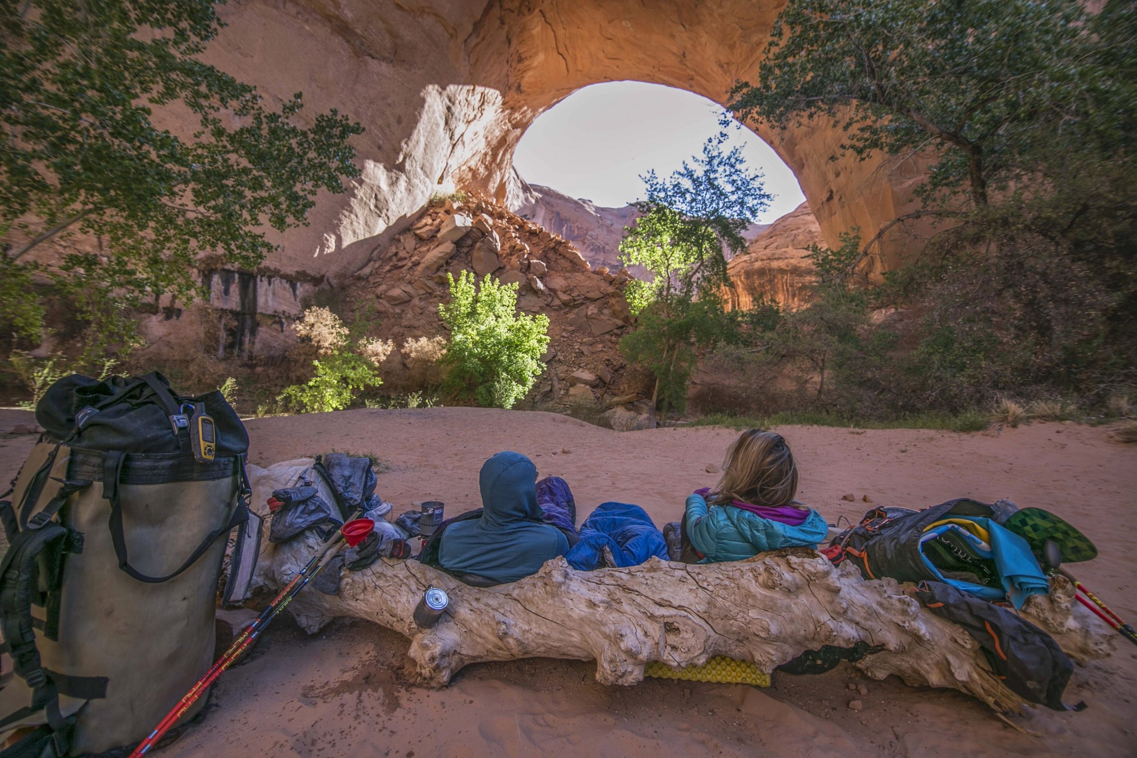 All-Women Coyote Gulch Backpacking Tour, Utah | 57hours