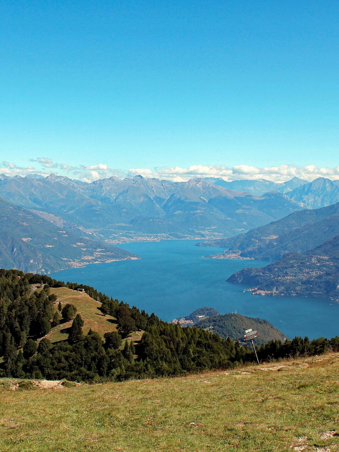 Walking Holidays Across Great Lakes of Italy | 57hours
